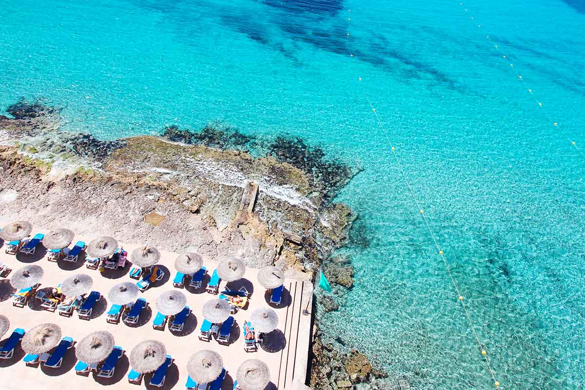 Aqua Beach Club | Hotel Universal Aquamarin | Web oficial